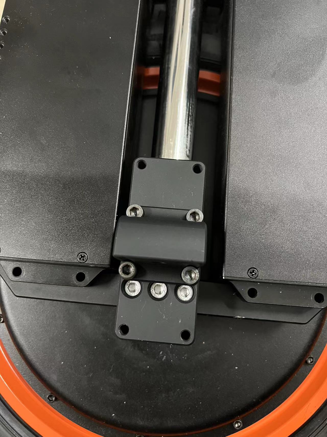 Extreme, universal adjustable high and low columns, all using M6 ...